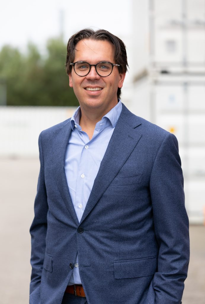 CEO and management - Voerman International