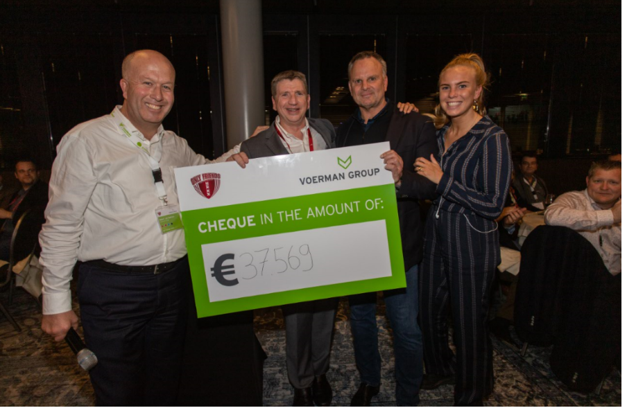 Voerman raises 37.569 euros for Only Friends Foundation with dinner for partners - Voerman ...